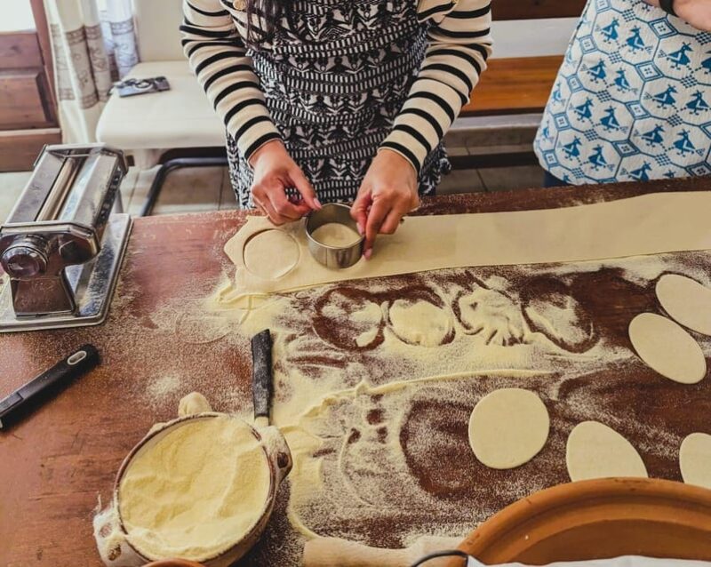Cagliari: Workshop di pasta fresca tradizionale sarda - The Breakdown of the Experience