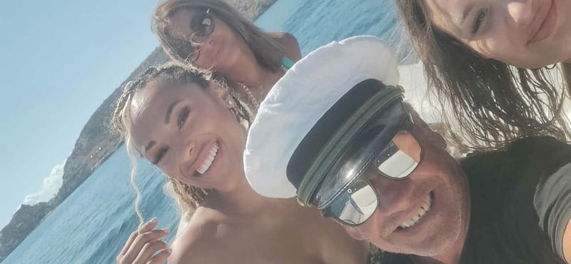 Cagliari:devil's saddle big cruise by boat drink & snack - Analyzing the Value