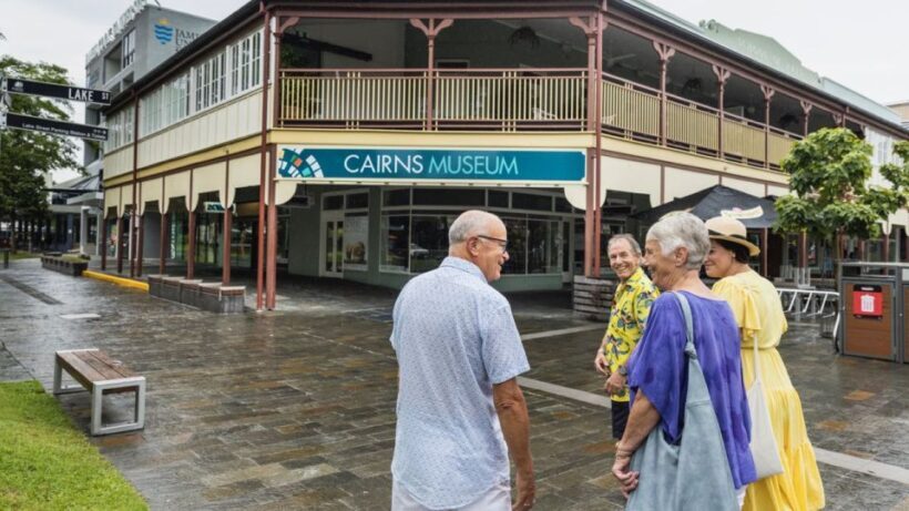 Cairns: City Sights Tour with Evening Dinner Cruise - Key Points