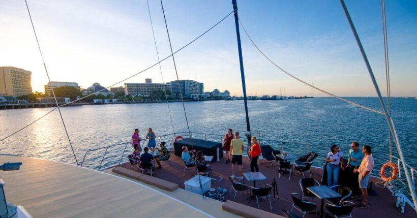 Cairns: City Sights Tour with Evening Dinner Cruise - Who Will Enjoy This Tour?