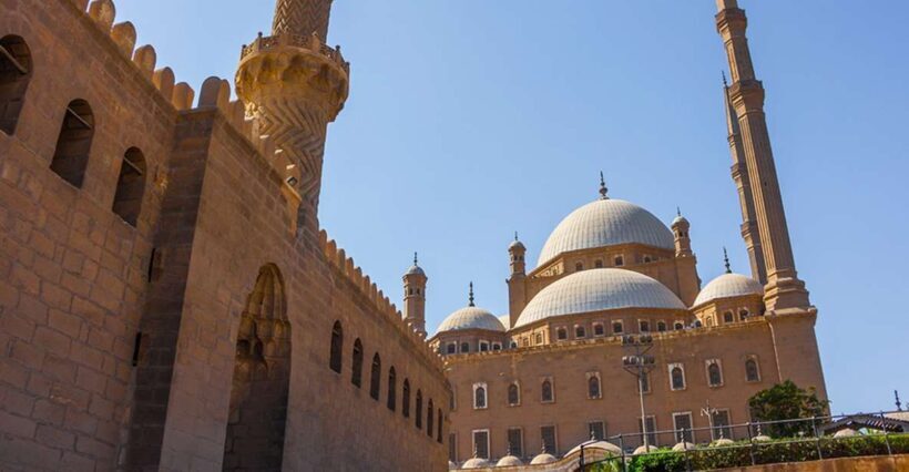 Cairo: Salah El Din Citadel and Old Cairo Bazar Guided Tour - Key Points