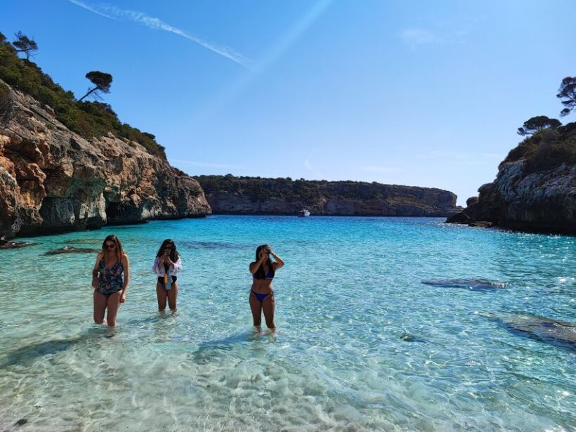 Cala des Moro/S'Almunia: Snorkel and SUP Tour - Discover Mallorca’s Hidden Gems: Cala des Moro and SAlmunia with GoFurgo
