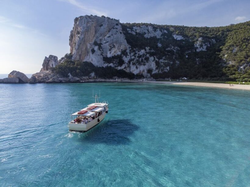 Cala Gonone: Guided Boat Tour to Cala Luna Beach - The Sum Up