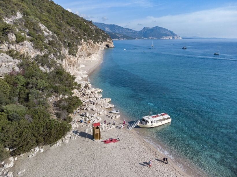 Cala Gonone: Guided Boat Tour to Cala Luna Beach - FAQ