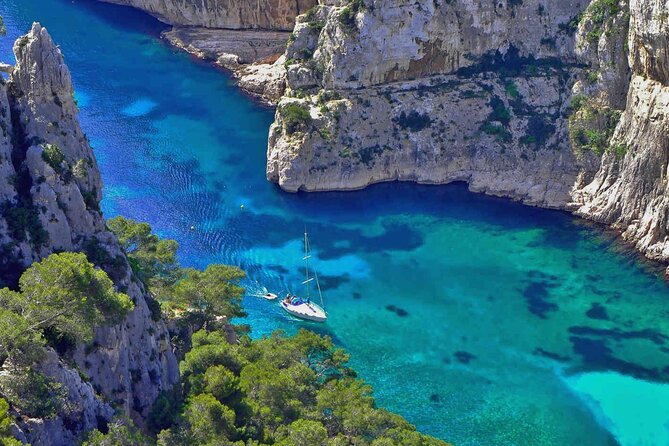 Calanques Of Cassis, the Village and Wine Tasting - An In-Depth Look at the Tour Experience