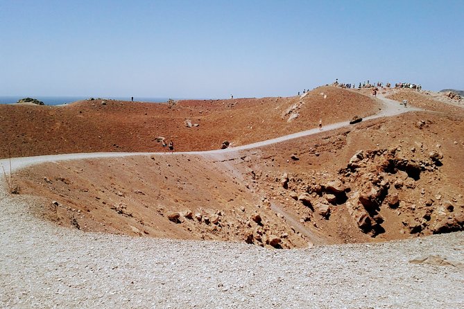 Caldera Private Cruise & Volcano Hike - Participant Details