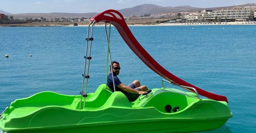Caleta de Fuste: Pedalo with slide rental - A Detailed Look at the Pedalo Experience