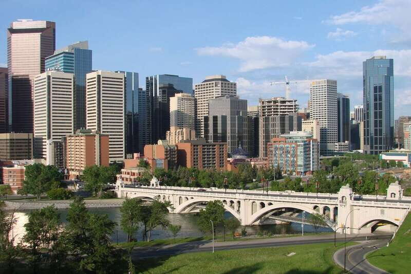 Calgary: 3-Hour Sightseeing Bus Tour - FAQ