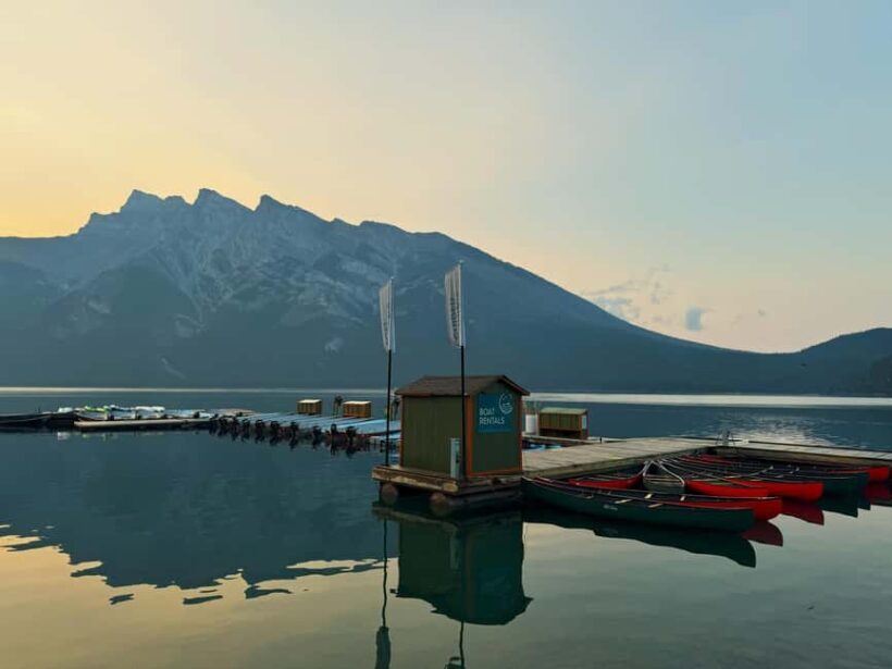 Calgary/Banff: Lake Louise, Moraine & Johnston Canyon Trip - The Itinerary and What to Expect