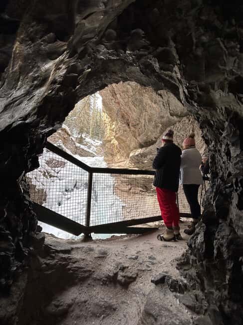 Calgary/Canmore/Banff: BEST of BANFF with LAKES Group Tour - What Makes This Tour Stand Out?