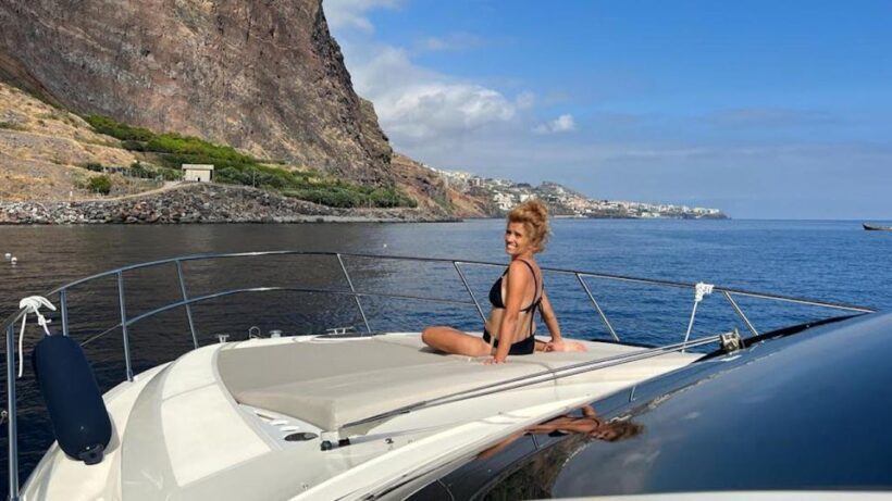 Calheta: Private Charter  Aestus Luxury Boat - Key Points