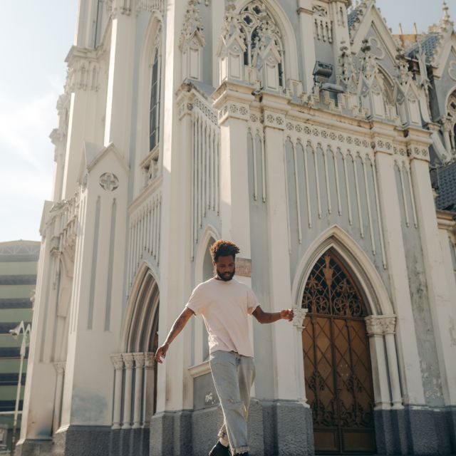 Cali: City Highlights Private Bus Tour with Transfer - Key Points