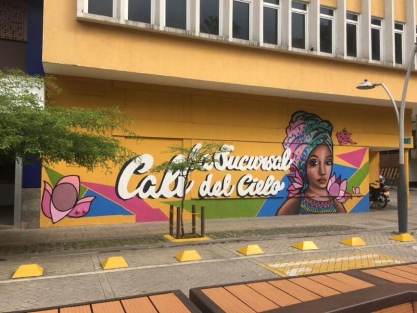 Cali: Cristo Rey, Tertulia Museum & Downtown Cali City Tour - Discovering Cali: An Authentic Mix of Views and Culture