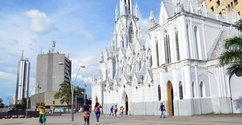 Cali: Discover Cali City Highlights and Local Drink - Key Points