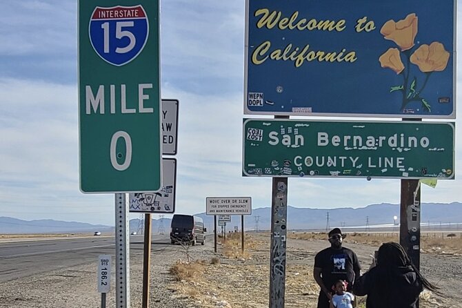 California Desert, Red Rock Sign and Seven Magic Mts - Exploring the Desert