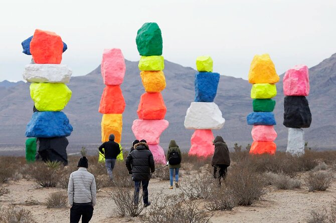 California Desert, Red Rock Sign and Seven Magic Mts - Insider Insights