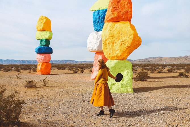 California Desert, Seven Magic Mountains and Welcome to Fabulous Las Vegas Sign - Traveler Feedback and Experiences