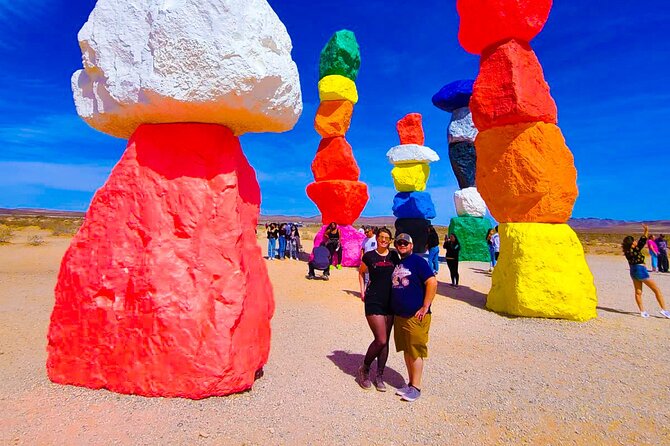 California Desert, Seven Magic Mountains and Welcome to Fabulous Las Vegas Sign - Tips for Making the Most of Your Tour