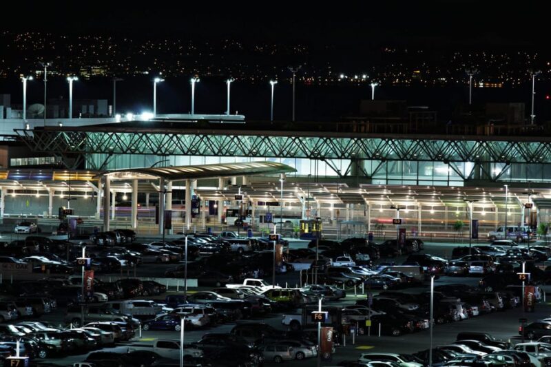 California: Oakland Airport Transfer to San Francisco - The Experience on the Road