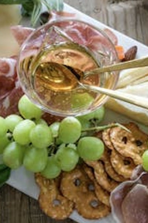 Calistoga: Napa Valley Cycling and Winery Tour with Picnic - The Experience from a Traveler’s Perspective