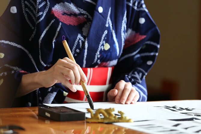 Calligraph Name in Japanese and Dress in Kimono - Calligraphy Tools and Amenities