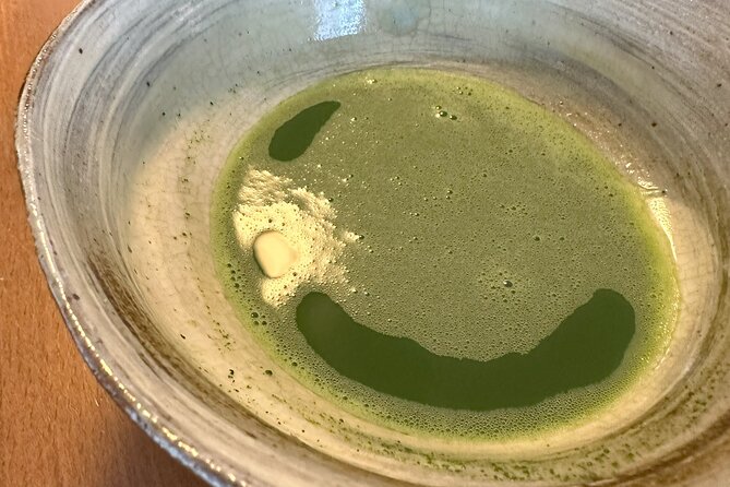 Calligraphy and Matcha in a Warm Kumamoto Home - Savoring the Flavors of Matcha and Sweets