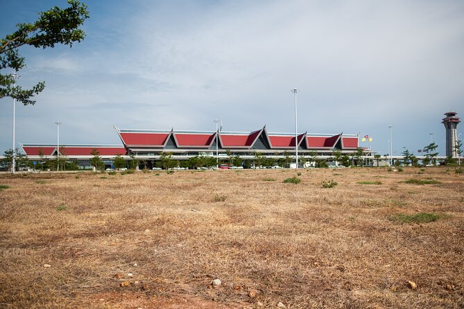 Cambodia Taxi Services 100% Private - Detailed Breakdown of the Service