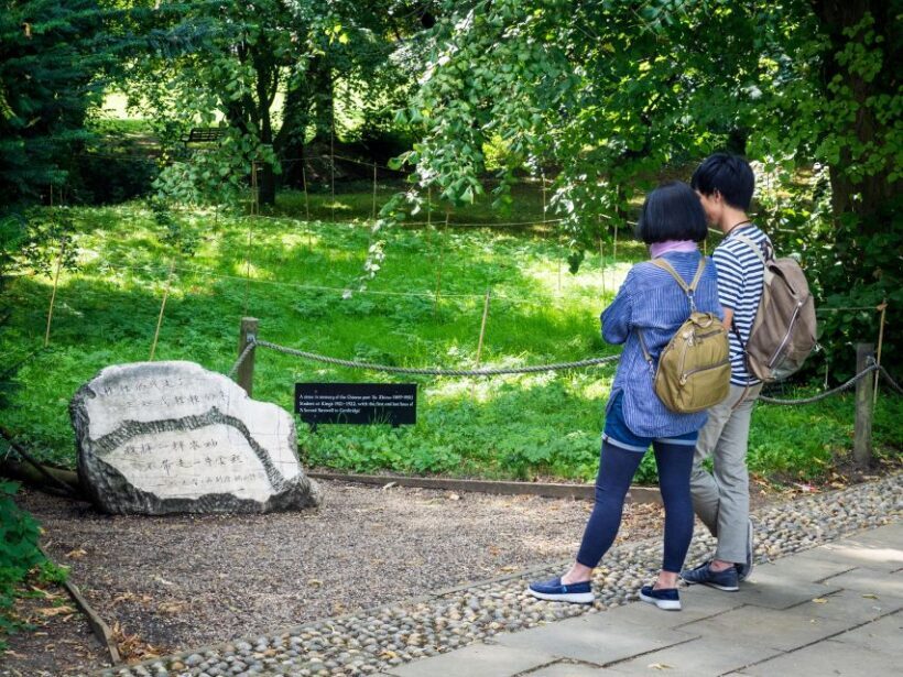 Cambridge: Chinese University Student-Guided Walking Tour - Key Points