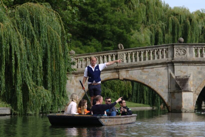 Cambridge: Guided Shared River Punting Tour - Key Points