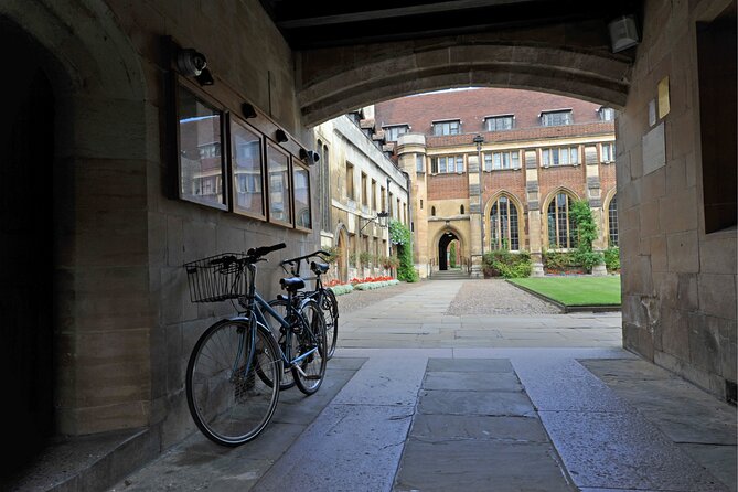 Cambridge Scavenger Hunt and Highlights Self-Guided Tour - Breaking Down the Itinerary: What You Can Expect