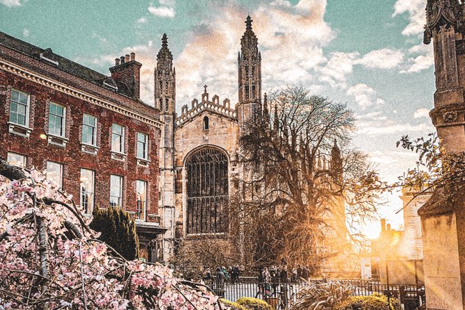 Cambridge's History & Secrets with Self-Guided Walking Tours - Navigating the Practical Aspects