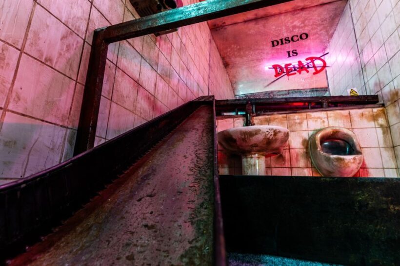 Camden: Junkyard Golf Club Tickets for 9 or 18 Holes - Exploring the Four Crazy Courses