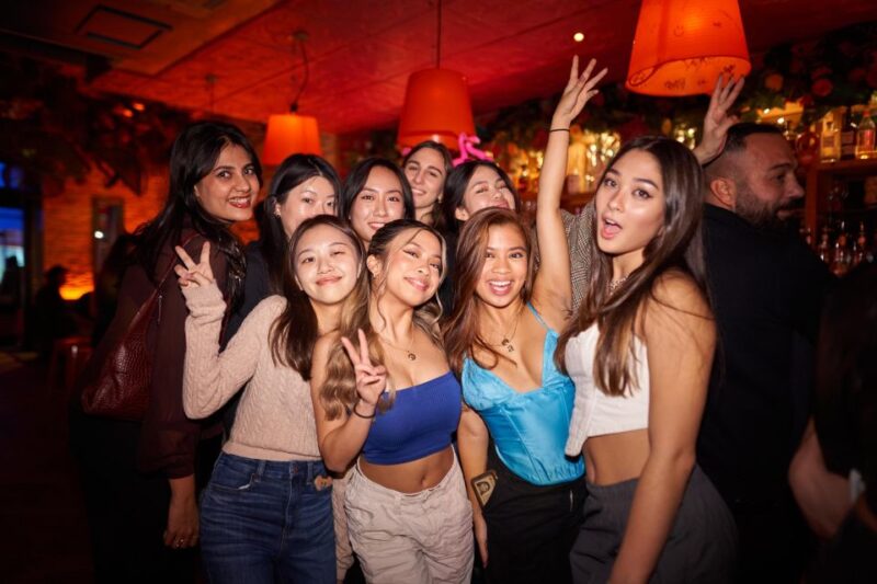 Camden Pub Crawl & Bar Tour London - Why this Pub Crawl Could Be Your Ideal Night Out