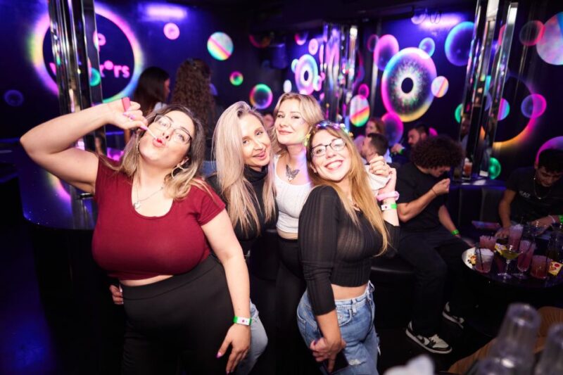 Camden Pub Crawl & Bar Tour London - FAQs