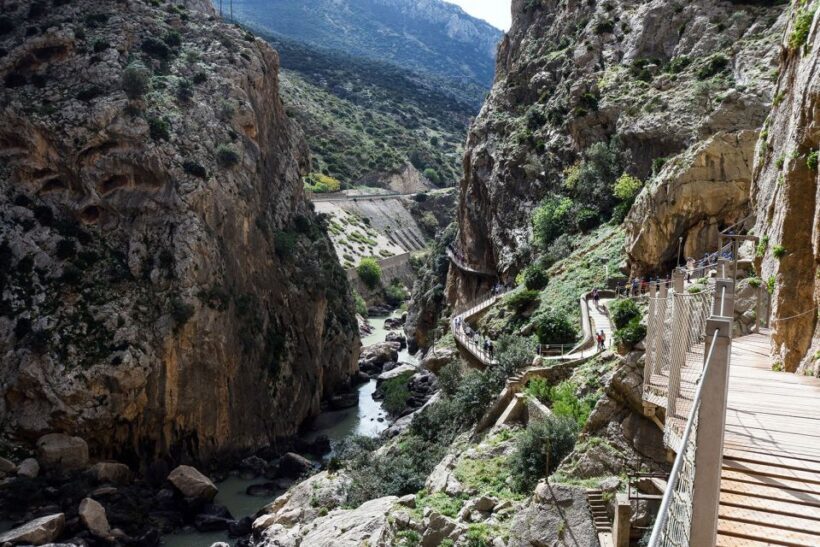 Caminito del Rey: Guided Tour with 1 Drink and Shuttle Bus - Transportation & Meeting Details