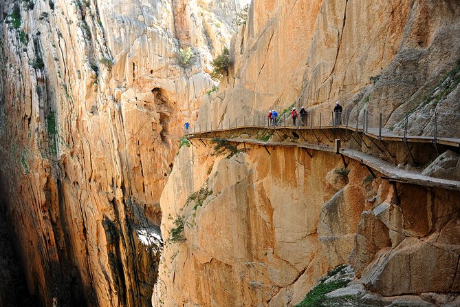 Caminito Del Rey Small Group Tour From Malaga With Picnic - Meeting and Pickup Details
