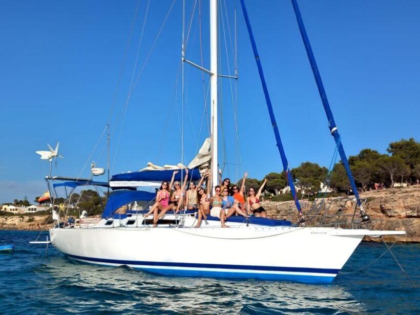 Can Pastilla: Sailboat Tour with Snorkeling, Tapas & Drinks - The full itinerary explained