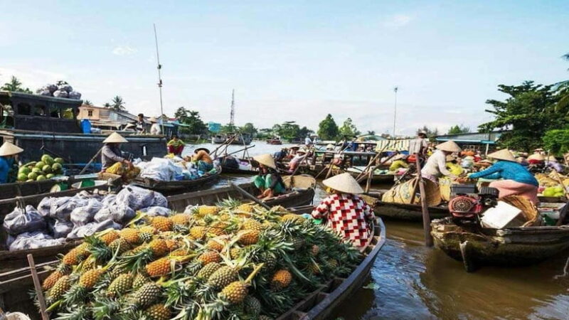 Can Tho: Cai Rang Floating Market and Canals - Savoring Traditional Flavors and Handcrafted Noodles