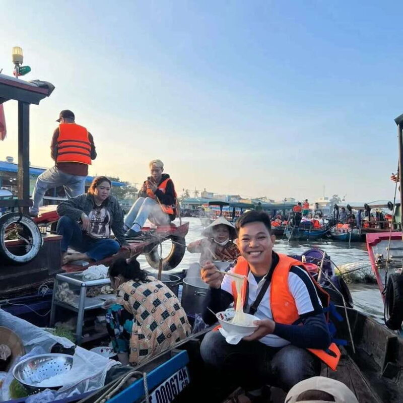 Can Tho: Floating Market & Lung Ngoc Hoang Nature Reserve - What the Tour Provides vs. What to Consider