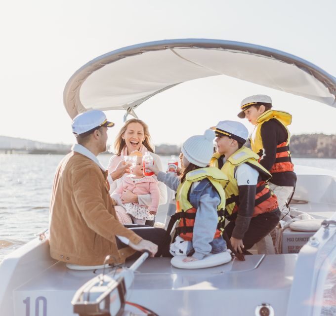 Canberra: Electric Picnic Boat Rental - What to Expect on Your Lake Burley Griffin Cruise