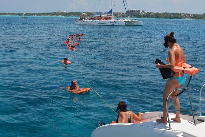 Cancun All Inclusive Catamaran Tour to Isla Mujeres - How Does the Price Stack Up?
