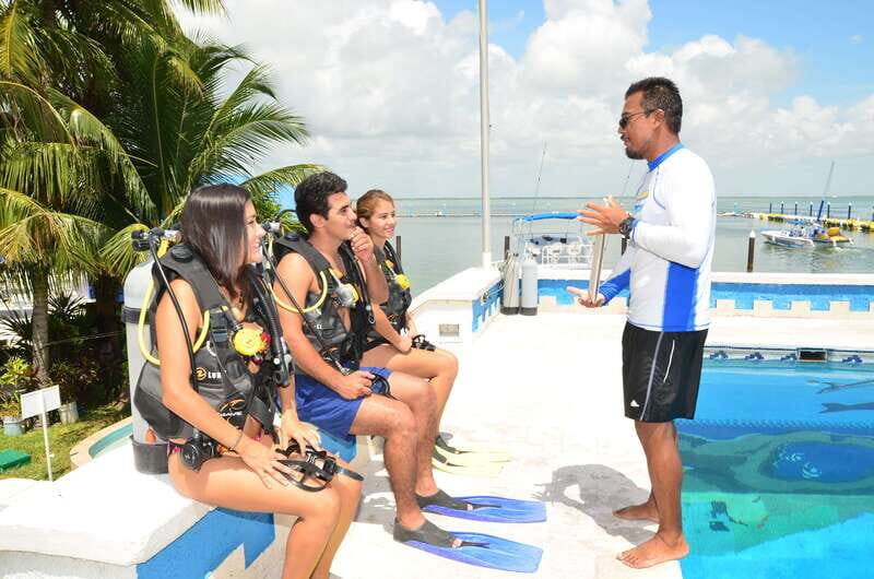 Cancun: Aquaworld Scuba Diving School - An Introduction to the Experience