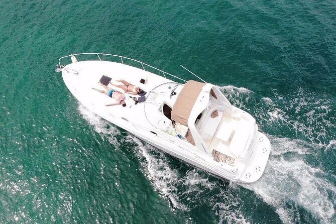 Cancun Bay Private 2-Hour on a Luxury Yacht - What Reviewers Say