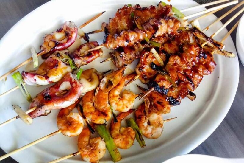 Cancun Beach Seafood BBQ Class in a Kombi - Why This Tour Works for Different Travelers