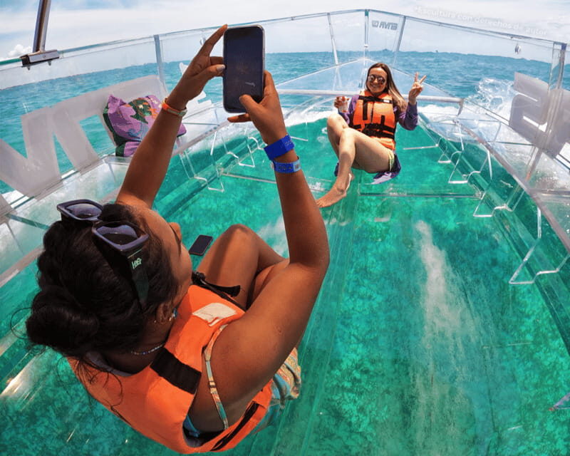Cancun: Boat trip with transparent bottom and drinks - Authentic Traveler Feedback