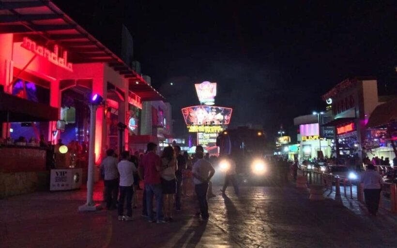 Cancún by Night: Scenic Drive Through Hotel Zone & Downtown - Key Points