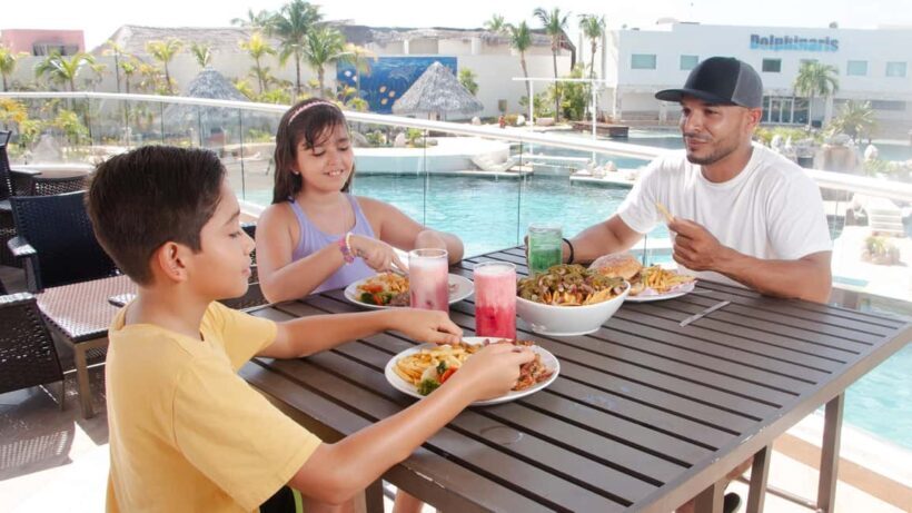 CANCUN: Dolphin Swim Adventure with buffet and soft drinks - FAQ