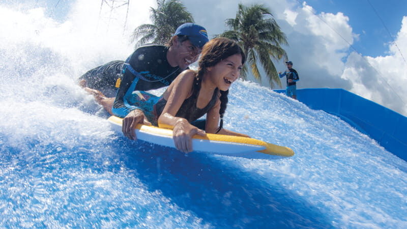 Cancun: Flowrider Surfing Experience - Is This for You?