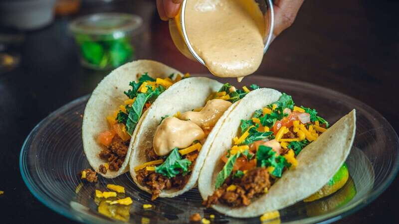 Cancún: Guided Taco and Craft Beers Culinary Adventure - Key Points
