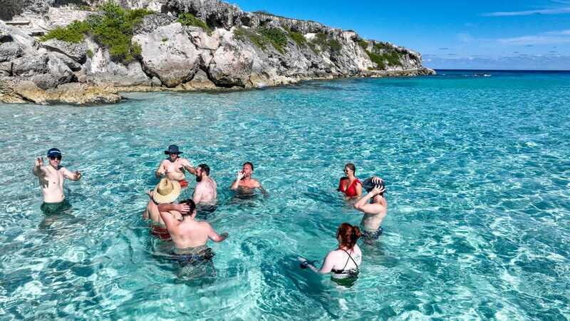 Cancun: Half Day Private Catamaran to Isla Mujeres - Who Should Consider This Tour?